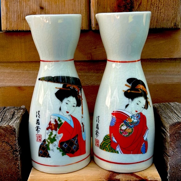 Dining | Saki Or Soy Sauce Pitchers Made In Japan | Poshmark